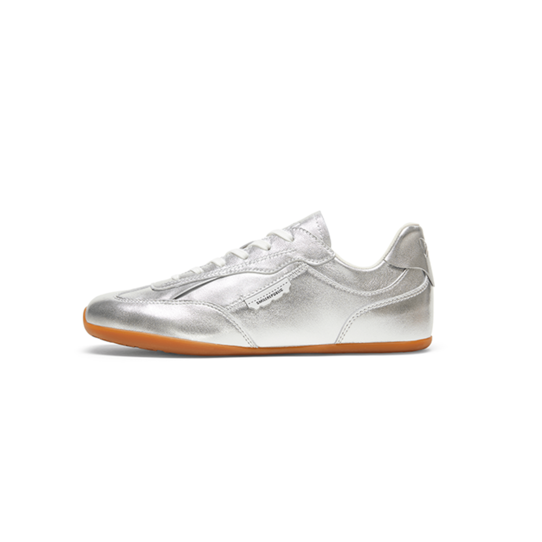 Silver Square Toed Side Bow Mark Training Shoes | MADAX